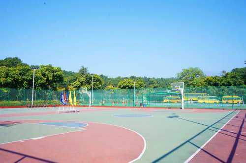 SPORTS | DIS Riverside Campus