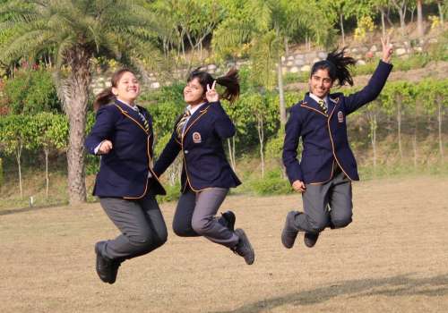 GENERAL | DIS Riverside Campus